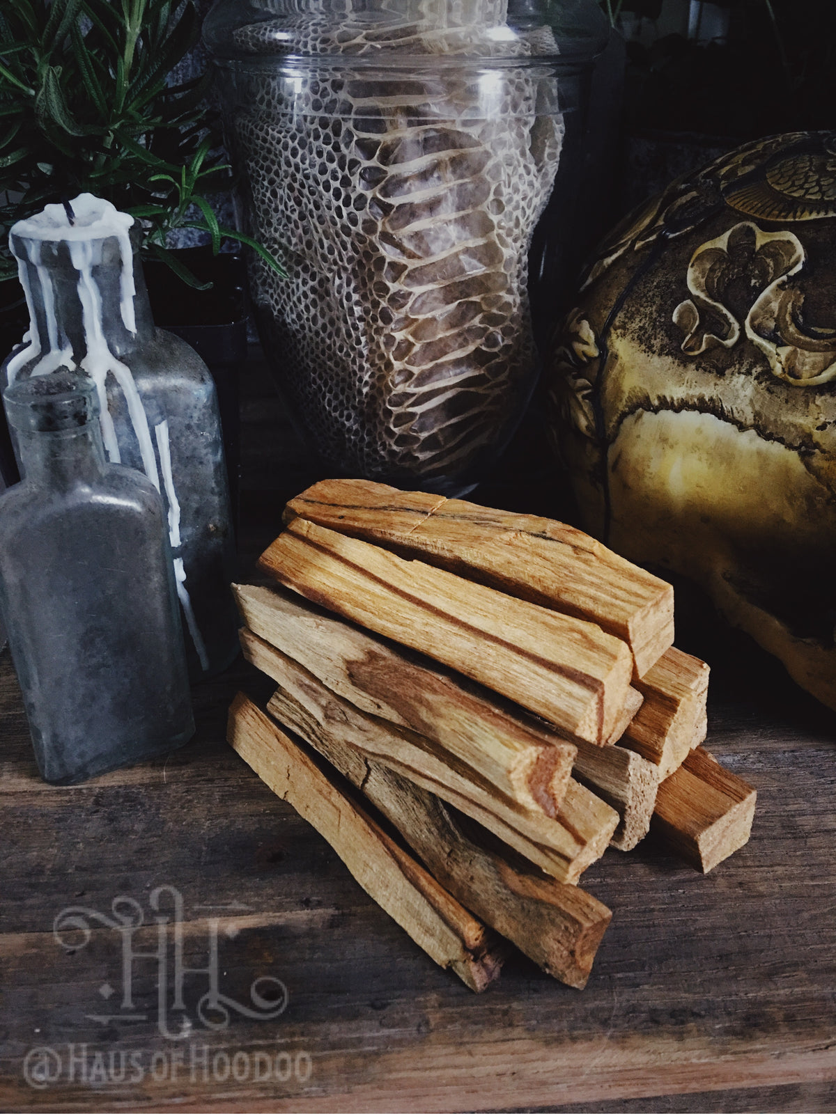 Bundles & Sticks – Haus of Hoodoo